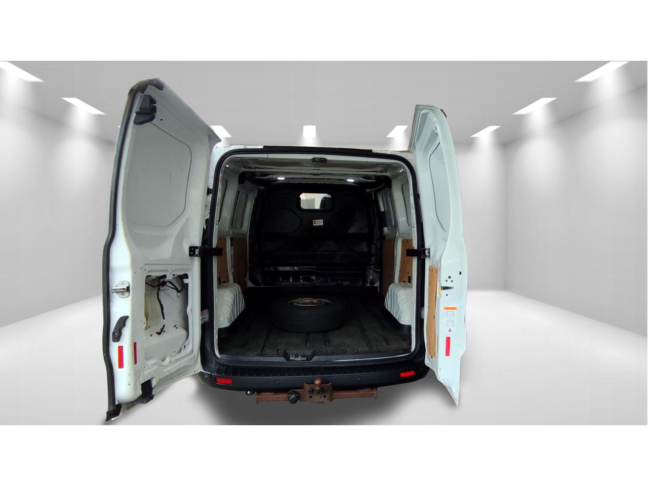 Sixt Occasion - FORD-TRANSIT CUSTOM-Transit Custom 2.0 TDCi - 105 ...